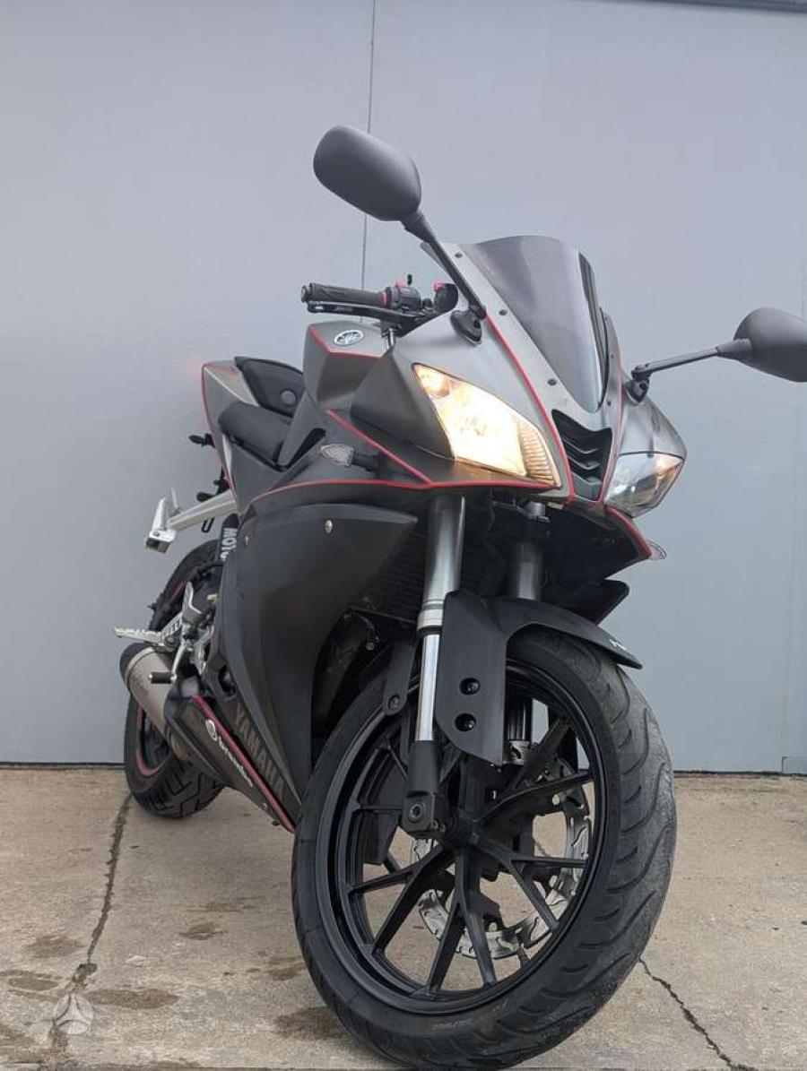 Yamaha YZF 2015 Tauragė, ar dzinēja tilpumu 0.13 L un nobraukumu 17 tūkst. km par 2580 €, foto 3 vietnē AUTOMOTO.COM.LV