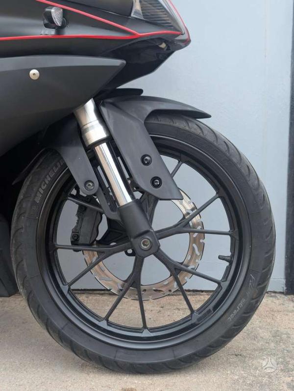 Yamaha YZF 2015 Tauragė, ar dzinēja tilpumu 0.13 L un nobraukumu 17 tūkst. km par 2580 €, foto 6 vietnē AUTOMOTO.COM.LV