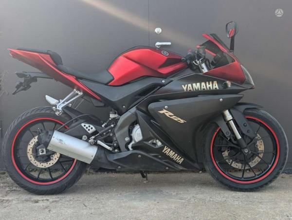 Yamaha YZF 2015 in Taurage, with an engine capacity of 0.13 L and mileage of 18 thousand km for 2270 €, photo 2 on AUTOMOTO.COM.LV