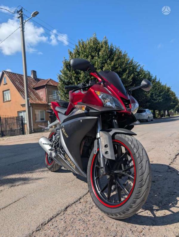 Yamaha YZF 2015 Tauragė vietnē Yamaha YZF 2015 Tauragė, ar dzinēja tilpumu 0.13 L un nobraukumu 18 tūkst. km par 2399 €, foto 1 vietnē AUTOMOTO.COM.LV