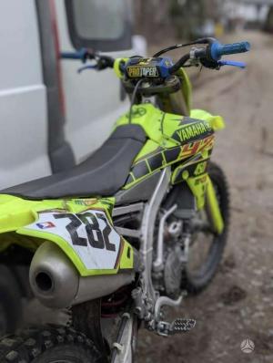 Yamaha YZF 2015 Kelmė, ar dzinēja tilpumu 0.45 L un nobraukumu 0 tūkst. km par 3000 €, foto 3 vietnē AUTOMOTO.COM.LV