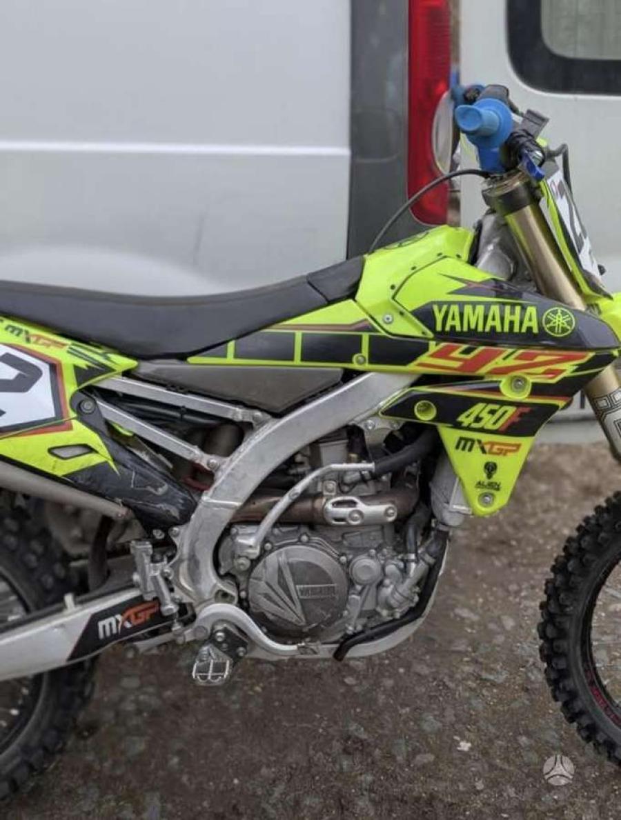 Yamaha YZF 2015 Kelmė, ar dzinēja tilpumu 0.45 L un nobraukumu 0 tūkst. km par 3000 €, foto 4 vietnē AUTOMOTO.COM.LV