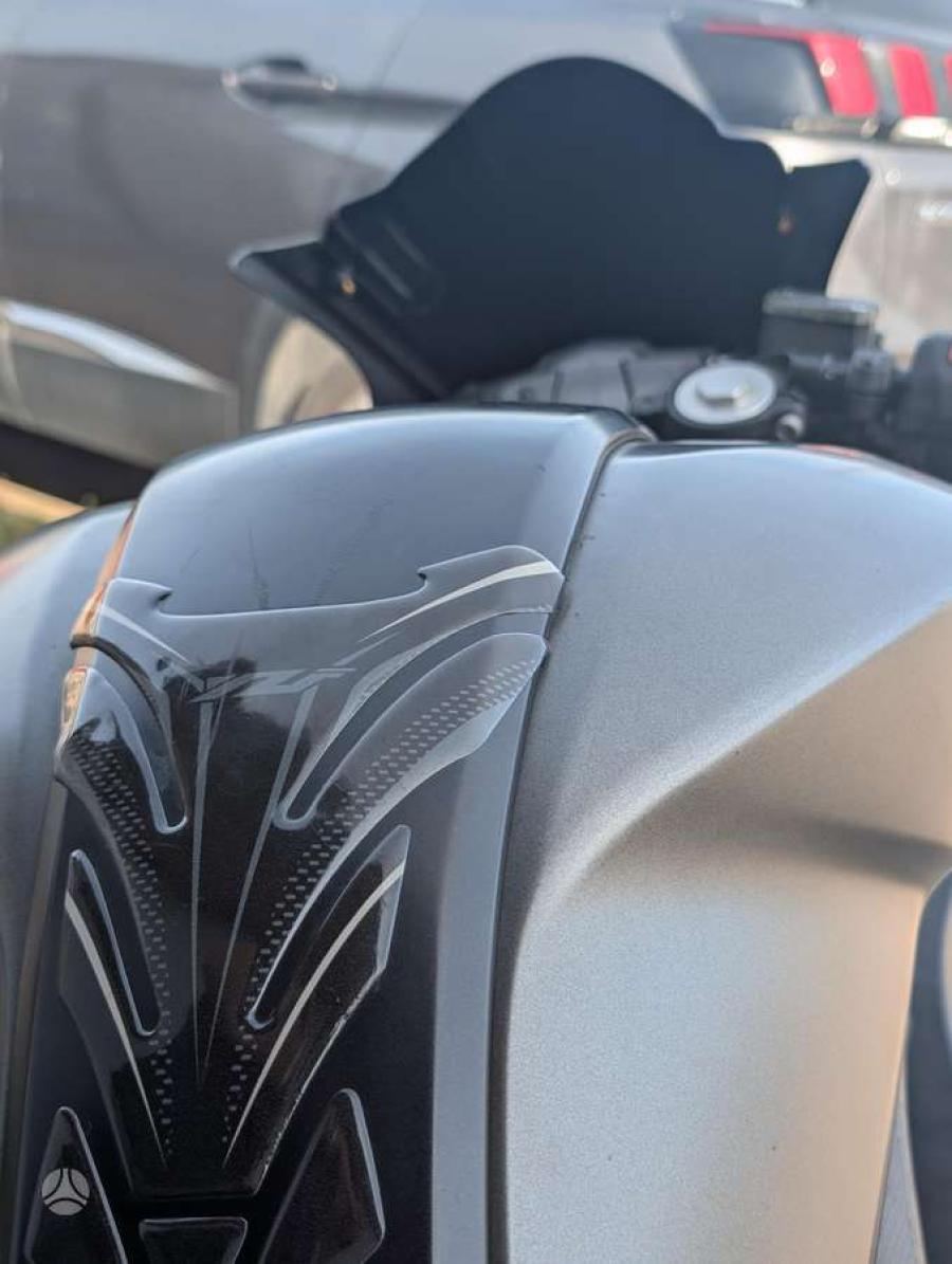 Yamaha YZF 2016 in Taurage, with an engine capacity of 0.13 L and mileage of 16 thousand km for 2499 €, photo 11 on AUTOMOTO.COM.LV
