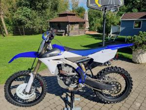 Yamaha YZF 2016 in Telschi, with an engine capacity of 0.45 L and mileage of 0 thousand km for 3800 €, photo  on AUTOMOTO.COM.LV