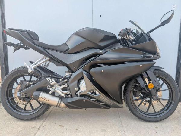 Yamaha YZF 2018 Tauragė, ar dzinēja tilpumu 0.13 L un nobraukumu 16 tūkst. km par 2850 €, foto 1 vietnē AUTOMOTO.COM.LV