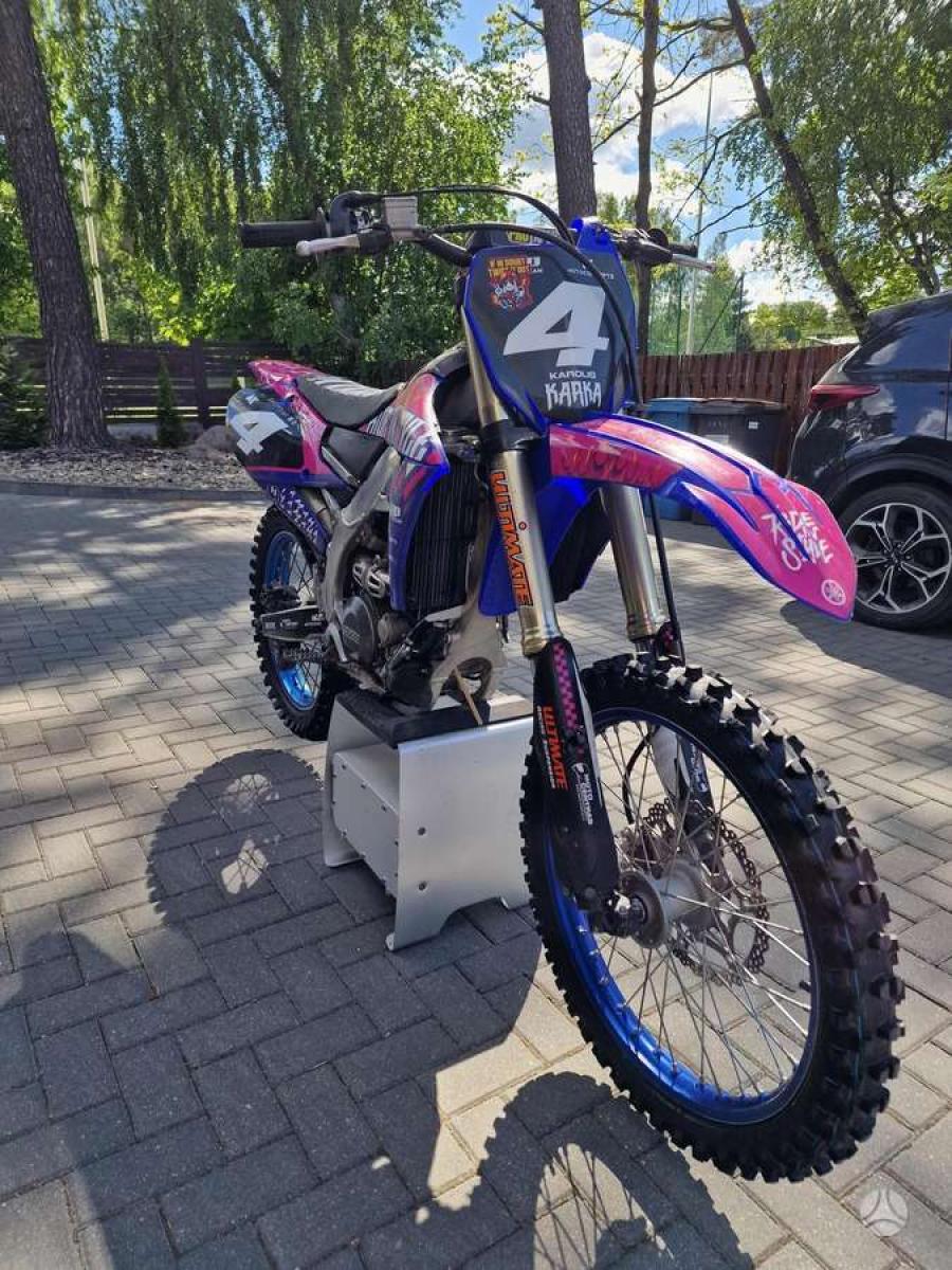 Yamaha YZF 2022 in Vilnius, with an engine capacity of 0.25 L and mileage of 200 thousand km for 3800 €, photo 5 on AUTOMOTO.COM.LV