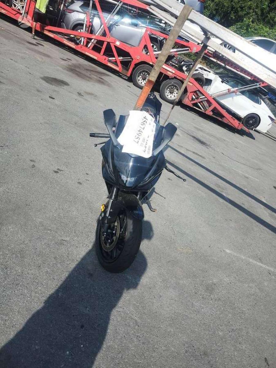 Yamaha YZF 2026 Klaipėda, ar dzinēja tilpumu 0.70 L un nobraukumu 2 tūkst. km par 6600 €, foto 3 vietnē AUTOMOTO.COM.LV