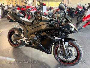 Melns Yamaha YZF-R1 2007 Tallina, ar dzinēja tilpumu 0.13 L un nobraukumu 25 tūkst. km par 6490 €, foto  vietnē AUTOMOTO.COM.LV