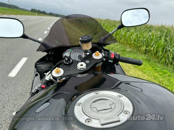 Black Yamaha YZF-R1 2008 in Tallinn, with an engine capacity of 1.00 L and mileage of 35 thousand km for 4800 €, photo 7 on AUTOMOTO.COM.LV