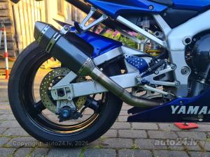 Blue Yamaha YZF-R1 2002 in Tallinn, with an engine capacity of 1.00 L and mileage of 90 thousand km for 2600 €, photo 11 on AUTOMOTO.COM.LV
