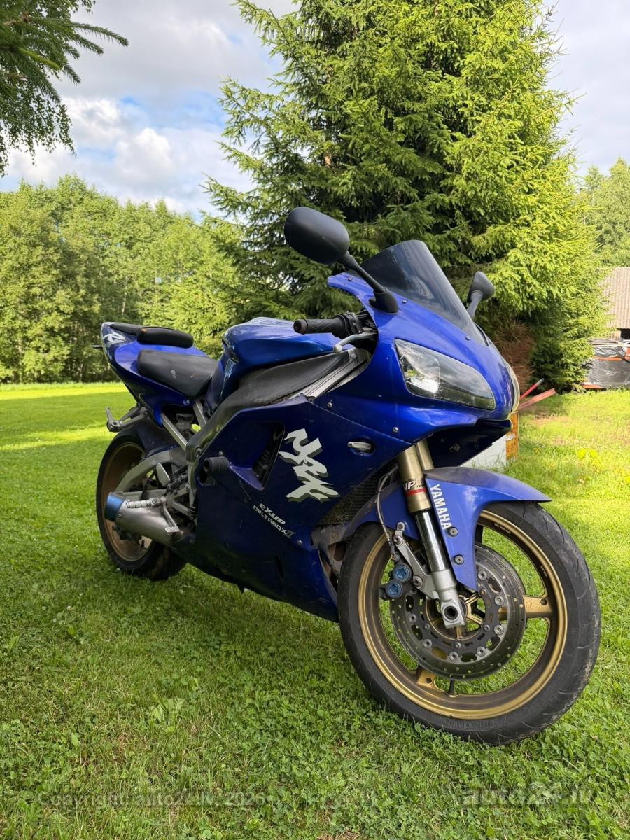 Yamaha YZF-R1 1999 in Tartu, with an engine capacity of 0.00 L and mileage of 77 thousand km for 1500 €, photo 3 on AUTOMOTO.COM.LV