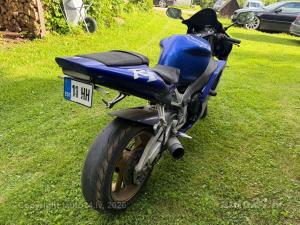 Yamaha YZF-R1 1999 in Tartu, with an engine capacity of 0.00 L and mileage of 77 thousand km for 1500 €, photo 4 on AUTOMOTO.COM.LV