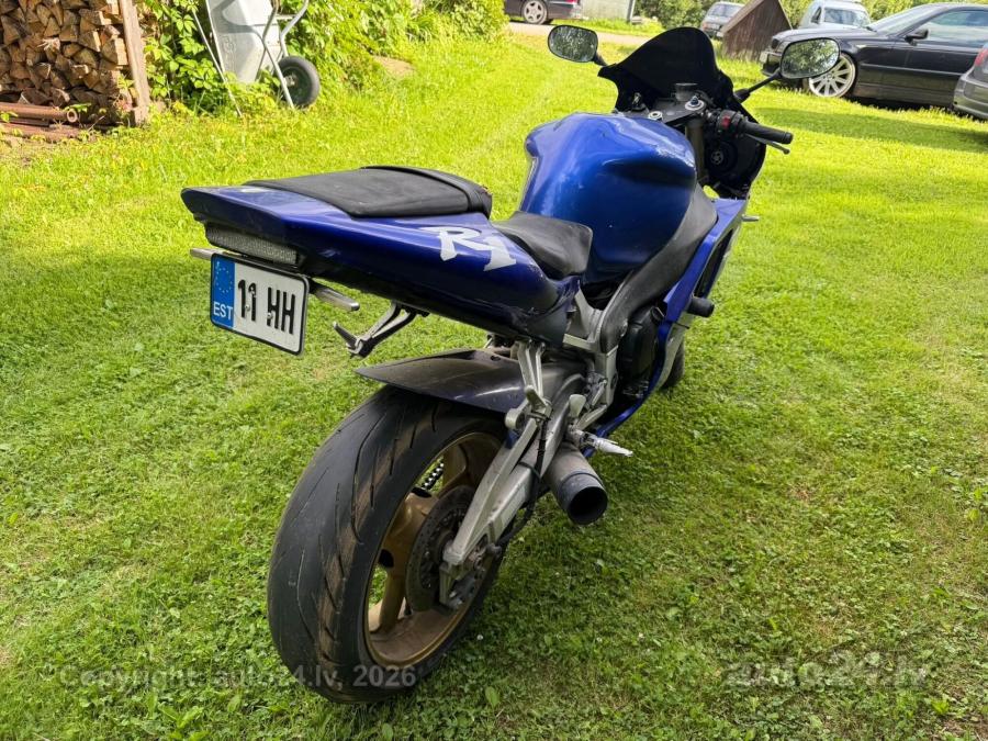 Yamaha YZF-R1 1999 in Tartu, with an engine capacity of 0.00 L and mileage of 77 thousand km for 1500 €, photo 4 on AUTOMOTO.COM.LV