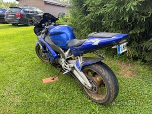 Yamaha YZF-R1 1999 in Tartu, with an engine capacity of 0.00 L and mileage of 77 thousand km for 1500 €, photo 5 on AUTOMOTO.COM.LV