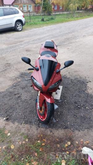 Yamaha YZF-R1 2000 in Daugavpils, with an engine capacity of 1.00 L and mileage of 0 thousand km for 2350 €, photo 5 on AUTOMOTO.COM.LV