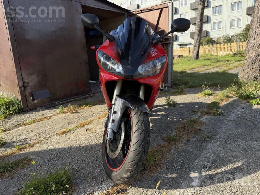 Ямаха YZF-R1 2000 в Лиепая, объемом двигателя 1.00 л и пробегом 0 тыс. км за 2650 €, фото 4 на AUTOMOTO.COM.LV