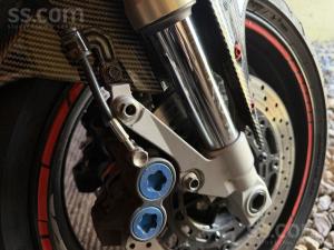 Ямаха YZF-R1 2000 в Лиепая, объемом двигателя 1.00 л и пробегом 0 тыс. км за 2650 €, фото 7 на AUTOMOTO.COM.LV