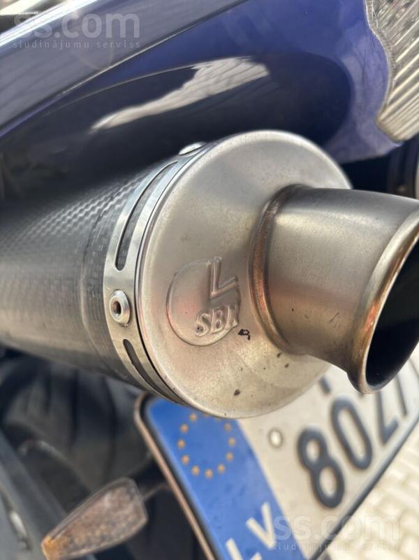 Ямаха YZF-R1 2004 в Рига, объемом двигателя 1.00 л и пробегом 0 тыс. км за 4200 €, фото 4 на AUTOMOTO.COM.LV