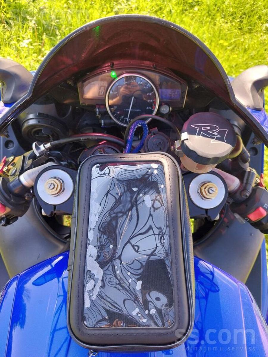 Yamaha YZF-R1 2004 Rīga, ar dzinēja tilpumu 1.00 L un nobraukumu 0 tūkst. km par 3600 €, foto 11 vietnē AUTOMOTO.COM.LV