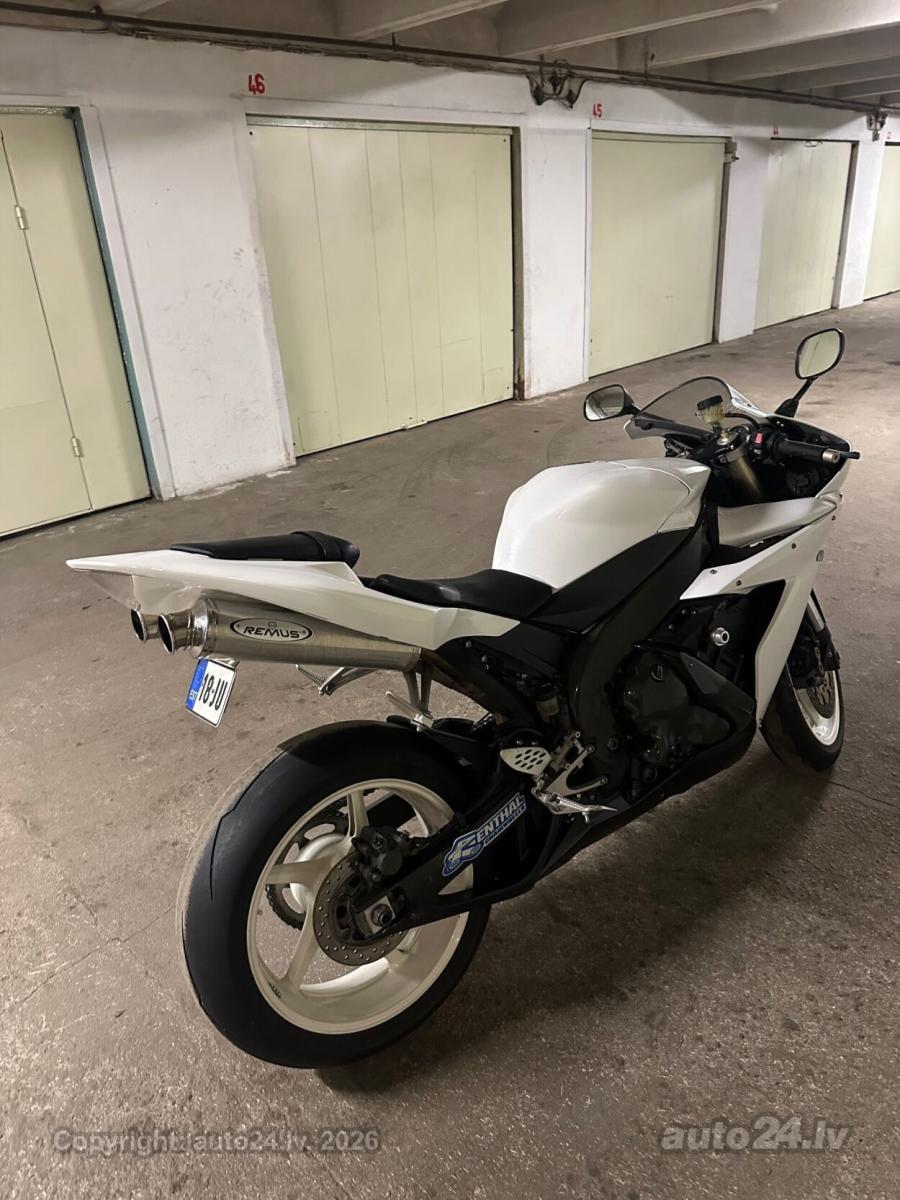 Yamaha YZF-R1 2007 Tallina, ar dzinēja tilpumu 1.00 L un nobraukumu 54 tūkst. km par 5500 €, foto 8 vietnē AUTOMOTO.COM.LV