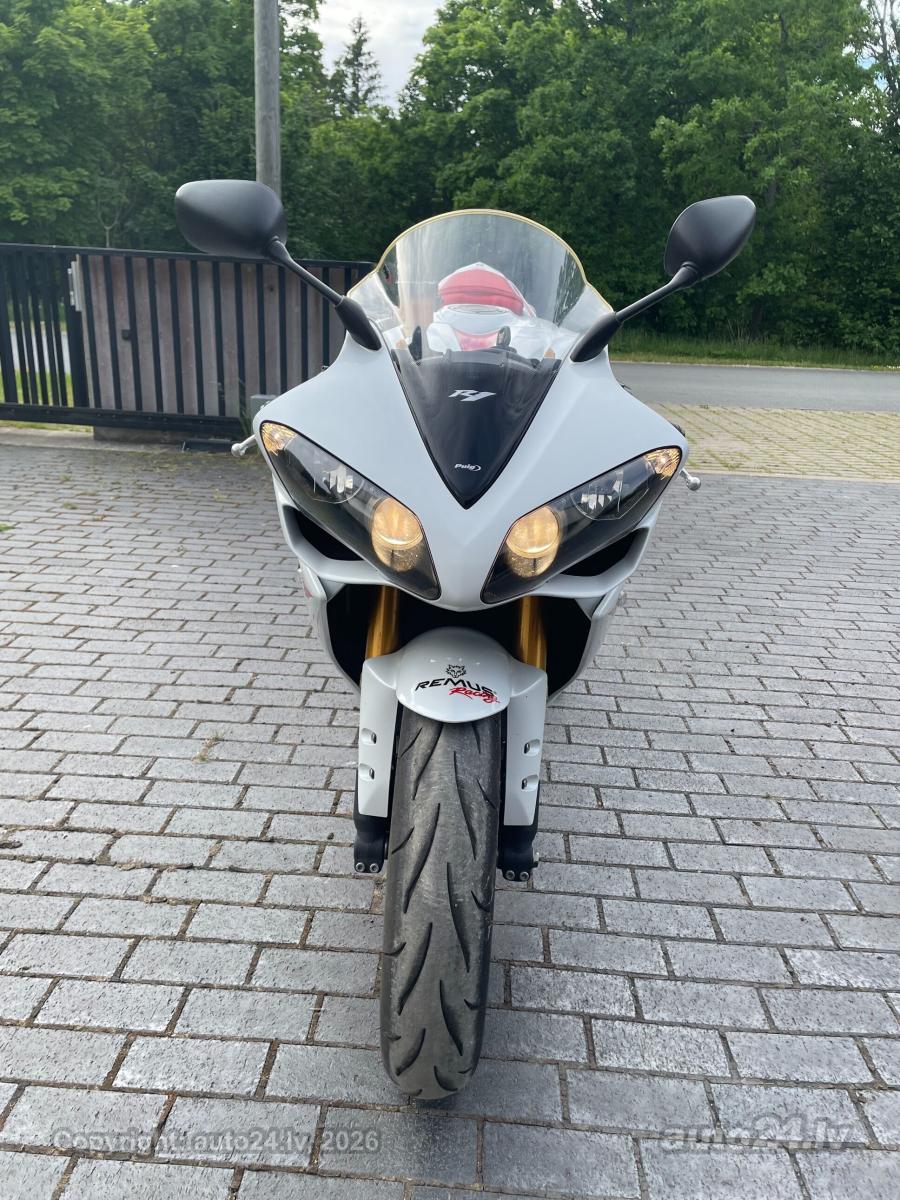 Yamaha YZF-R1 2007 in Tallinn, with an engine capacity of 1.00 L and mileage of 12 thousand km for 5400 €, photo 4 on AUTOMOTO.COM.LV