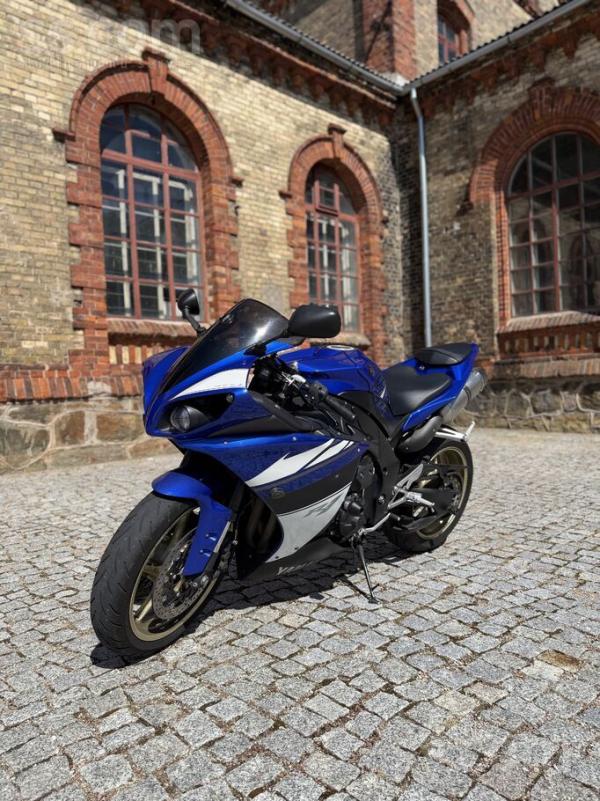 Yamaha YZF-R1 2009 in Ventspils, with an engine capacity of 1.00 L and mileage of 0 thousand km for 7800 €, photo 1 on AUTOMOTO.COM.LV