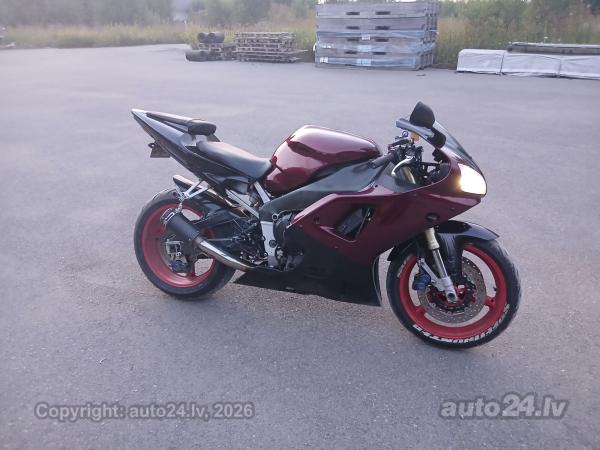 Violet Yamaha YZF-R1 1998 in Tallinn, with an engine capacity of 1.00 L and mileage of 66 thousand km for 2500 €, photo 6 on AUTOMOTO.COM.LV