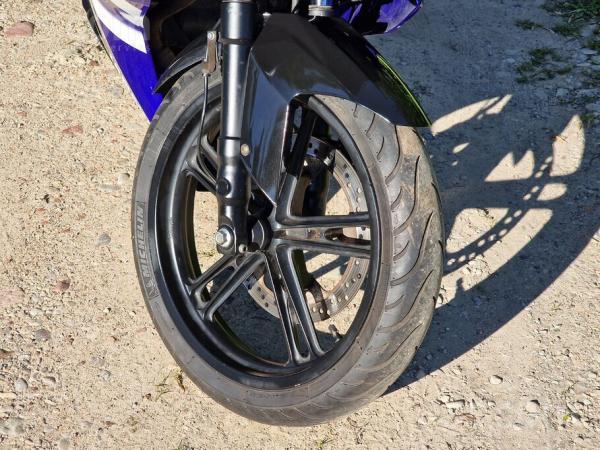 Yamaha YZF R125 2008 Liepāja, ar dzinēja tilpumu 0.12 L un nobraukumu 0 tūkst. km par 2500 €, foto 4 vietnē AUTOMOTO.COM.LV