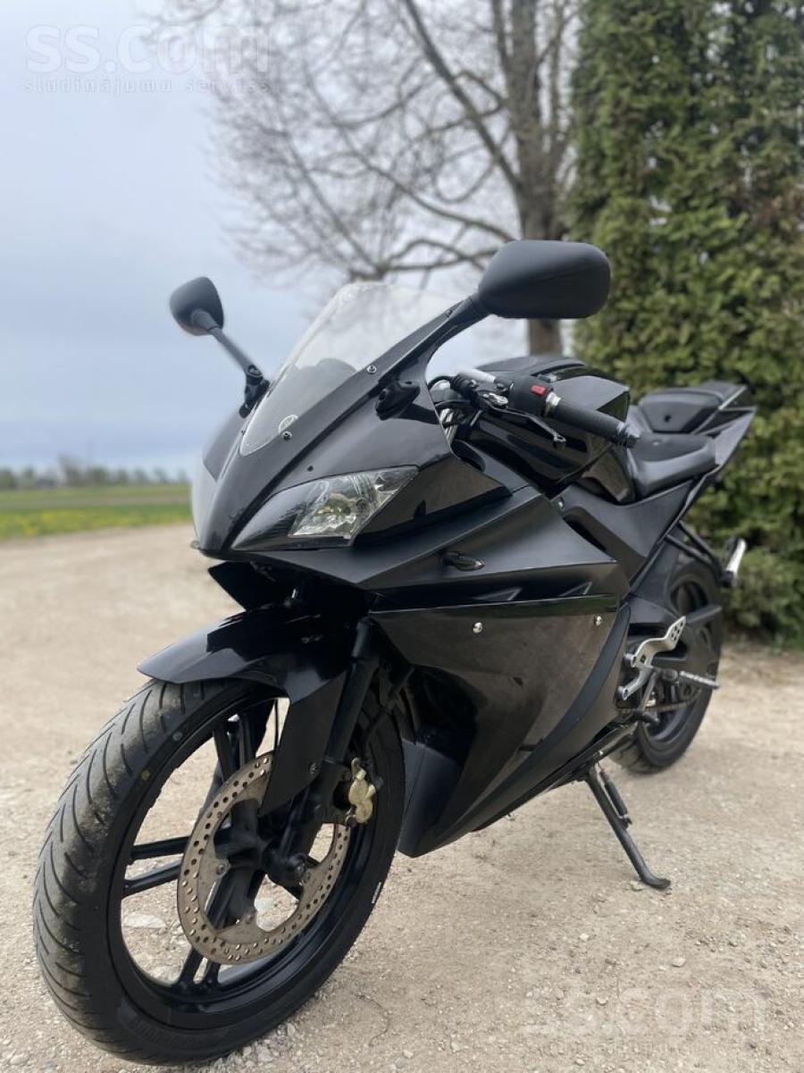 Ямаха YZF R125 2008 в Тельшяй, объемом двигателя 0.13 л и пробегом 0 тыс. км за 1900 €, фото 5 на AUTOMOTO.COM.LV
