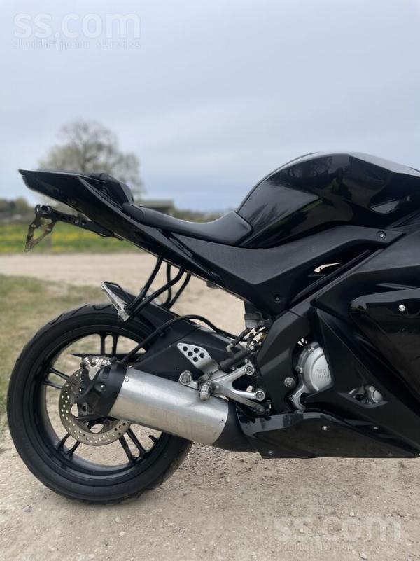 Ямаха YZF R125 2008 в Тельшяй, объемом двигателя 0.13 л и пробегом 0 тыс. км за 1900 €, фото 7 на AUTOMOTO.COM.LV