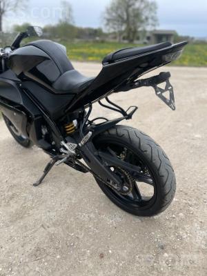 Ямаха YZF R125 2008 в Тельшяй, объемом двигателя 0.13 л и пробегом 0 тыс. км за 1900 €, фото 10 на AUTOMOTO.COM.LV