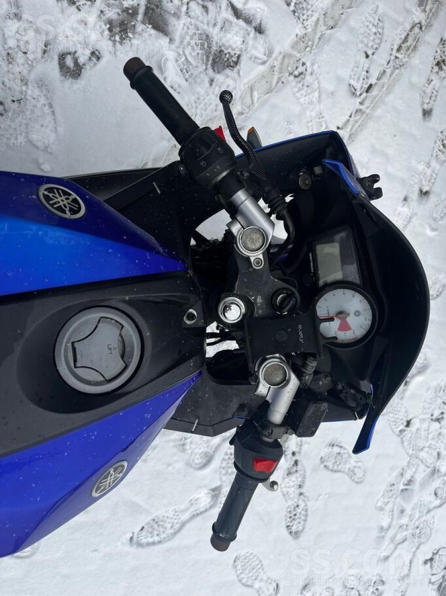 Yamaha YZF R125 2008 Rēzekne, ar dzinēja tilpumu 0.13 L un nobraukumu 0 tūkst. km par 1050 €, foto 4 vietnē AUTOMOTO.COM.LV