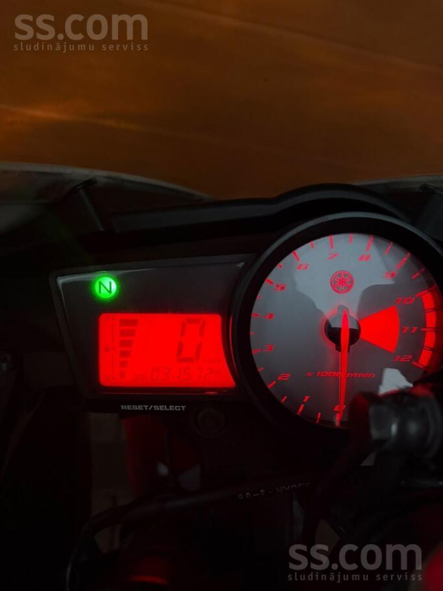 Ямаха YZF R125 2008 в Талси, объемом двигателя 0.13 л и пробегом 0 тыс. км за 1500 €, фото 8 на AUTOMOTO.COM.LV