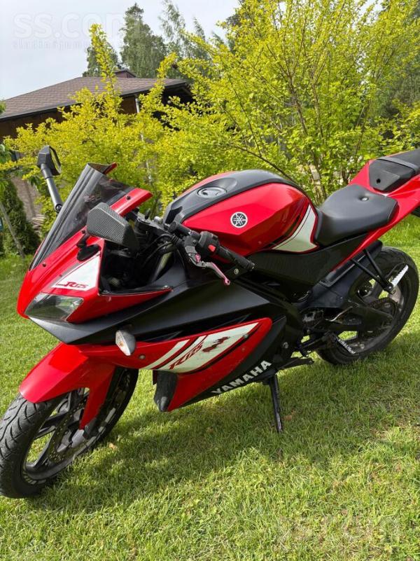 Ямаха YZF R125 2009 в Рига, объемом двигателя 0.13 л и пробегом 0 тыс. км за 2905 €, фото 5 на AUTOMOTO.COM.LV