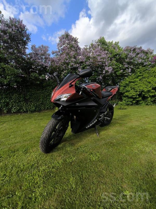 Yamaha YZF R125 2009 Ogre, ar dzinēja tilpumu 0.13 L un nobraukumu 0 tūkst. km par 2300 €, foto 1 vietnē AUTOMOTO.COM.LV