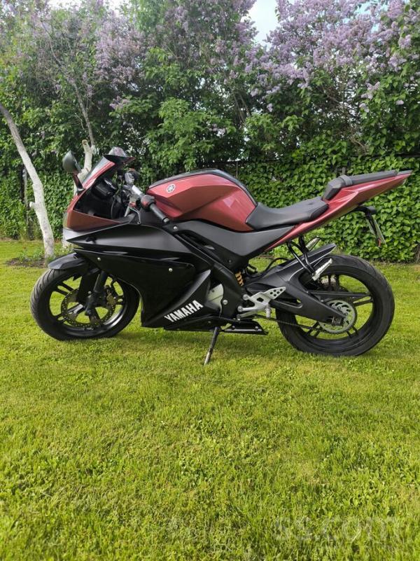 Yamaha YZF R125 2009 Ogre, ar dzinēja tilpumu 0.13 L un nobraukumu 0 tūkst. km par 2300 €, foto 3 vietnē AUTOMOTO.COM.LV
