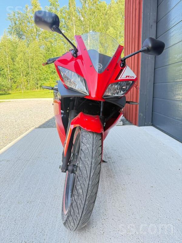 Yamaha YZF R125 2009 in Talsi, with an engine capacity of 0.13 L and mileage of 0 thousand km for 2300 €, photo 2 on AUTOMOTO.COM.LV