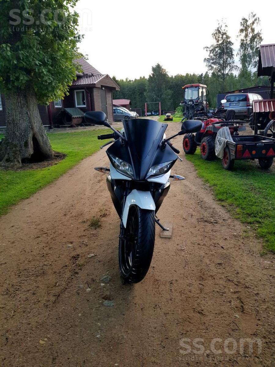 Yamaha YZF R125 2009 Valmiera, ar dzinēja tilpumu 0.13 L un nobraukumu 0 tūkst. km par 1890 €, foto 3 vietnē AUTOMOTO.COM.LV