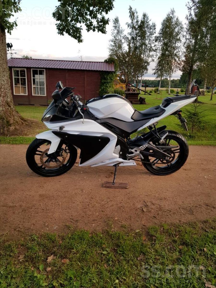 Yamaha YZF R125 2009 Valmiera, ar dzinēja tilpumu 0.13 L un nobraukumu 0 tūkst. km par 1890 €, foto 6 vietnē AUTOMOTO.COM.LV