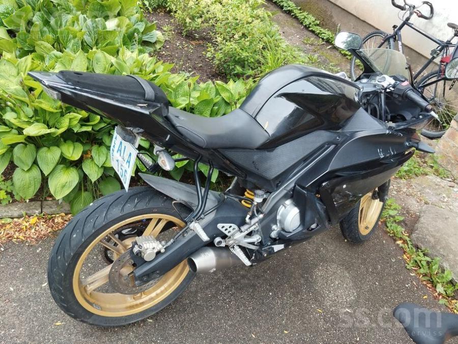 Yamaha YZF R125 2010 Tukums, ar dzinēja tilpumu 0.12 L un nobraukumu 0 tūkst. km par 1550 €, foto 5 vietnē AUTOMOTO.COM.LV