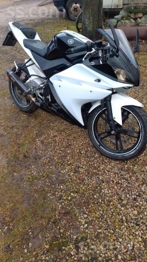 Yamaha YZF R125 2010 Alūksne, ar dzinēja tilpumu 0.13 L un nobraukumu 0 tūkst. km par 1950 €, foto 2 vietnē AUTOMOTO.COM.LV