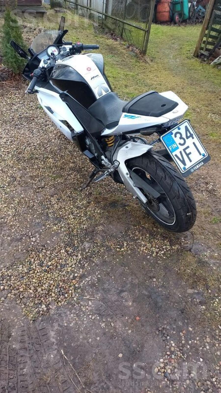 Yamaha YZF R125 2010 Alūksne, ar dzinēja tilpumu 0.13 L un nobraukumu 0 tūkst. km par 1950 €, foto 3 vietnē AUTOMOTO.COM.LV