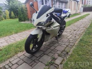 Ямаха YZF R125 2010 в Екабпилс, объемом двигателя 0.13 л и пробегом 0 тыс. км за 1600 €, фото 4 на AUTOMOTO.COM.LV