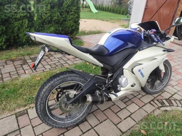 Ямаха YZF R125 2010 в Екабпилс, объемом двигателя 0.13 л и пробегом 0 тыс. км за 1600 €, фото 6 на AUTOMOTO.COM.LV