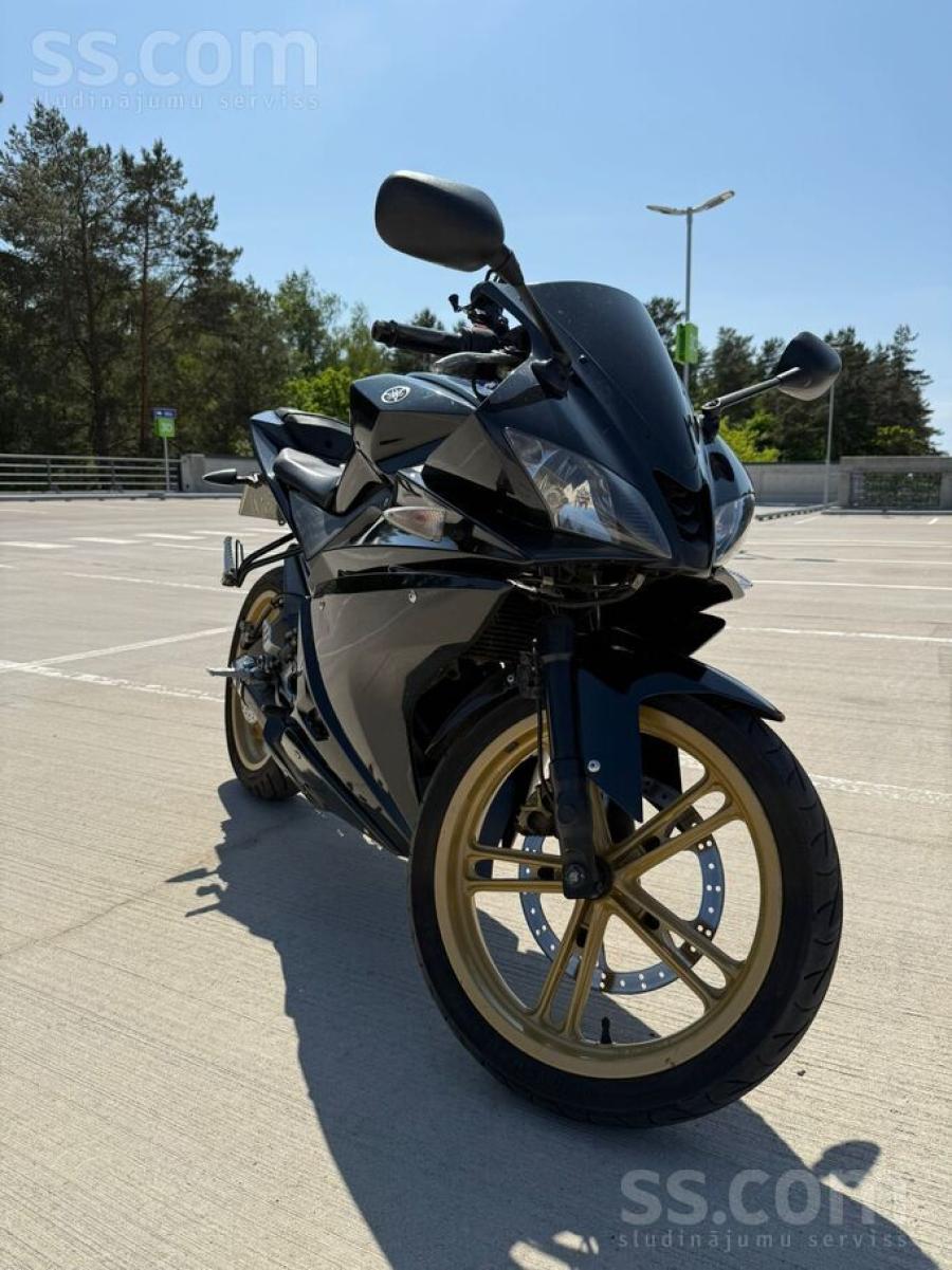 Yamaha YZF R125 2011 Rīga, ar dzinēja tilpumu 0.13 L un nobraukumu 0 tūkst. km par 1850 €, foto 1 vietnē AUTOMOTO.COM.LV