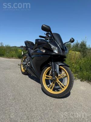 Yamaha YZF R125 2011 Rīga, ar dzinēja tilpumu 0.13 L un nobraukumu 0 tūkst. km par 1850 €, foto 5 vietnē AUTOMOTO.COM.LV