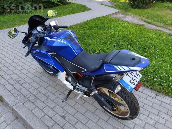 Yamaha YZF R125 2012 in Riga, with an engine capacity of 0.13 L and mileage of 0 thousand km for 1900 €, photo 3 on AUTOMOTO.COM.LV