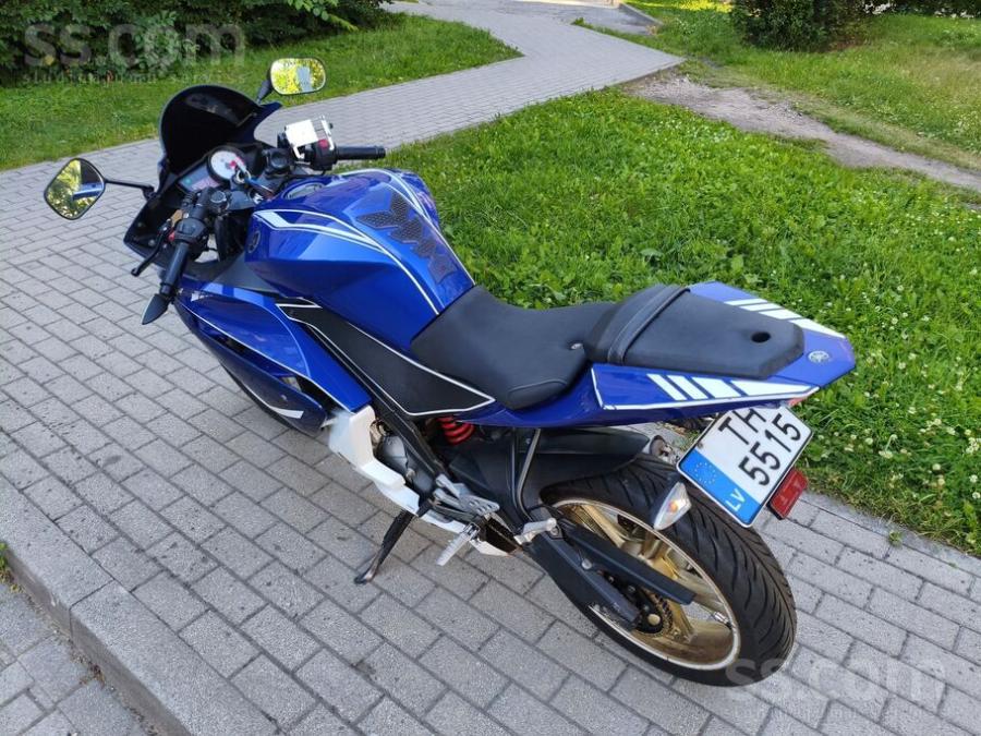 Yamaha YZF R125 2012 in Riga, with an engine capacity of 0.13 L and mileage of 0 thousand km for 1900 €, photo 4 on AUTOMOTO.COM.LV