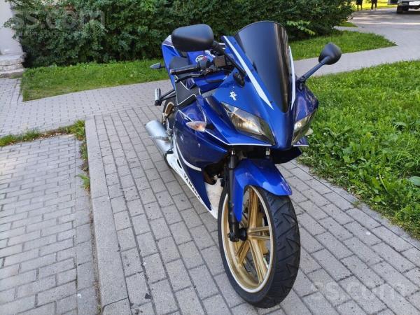 Ямаха YZF R125 2012 в Рига, объемом двигателя 0.13 л и пробегом 0 тыс. км за 1750 €, фото 7 на AUTOMOTO.COM.LV