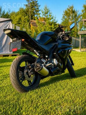 Yamaha YZF R125 2014 Jelgava, ar dzinēja tilpumu 0.13 L un nobraukumu 0 tūkst. km par 2599 €, foto 3 vietnē AUTOMOTO.COM.LV